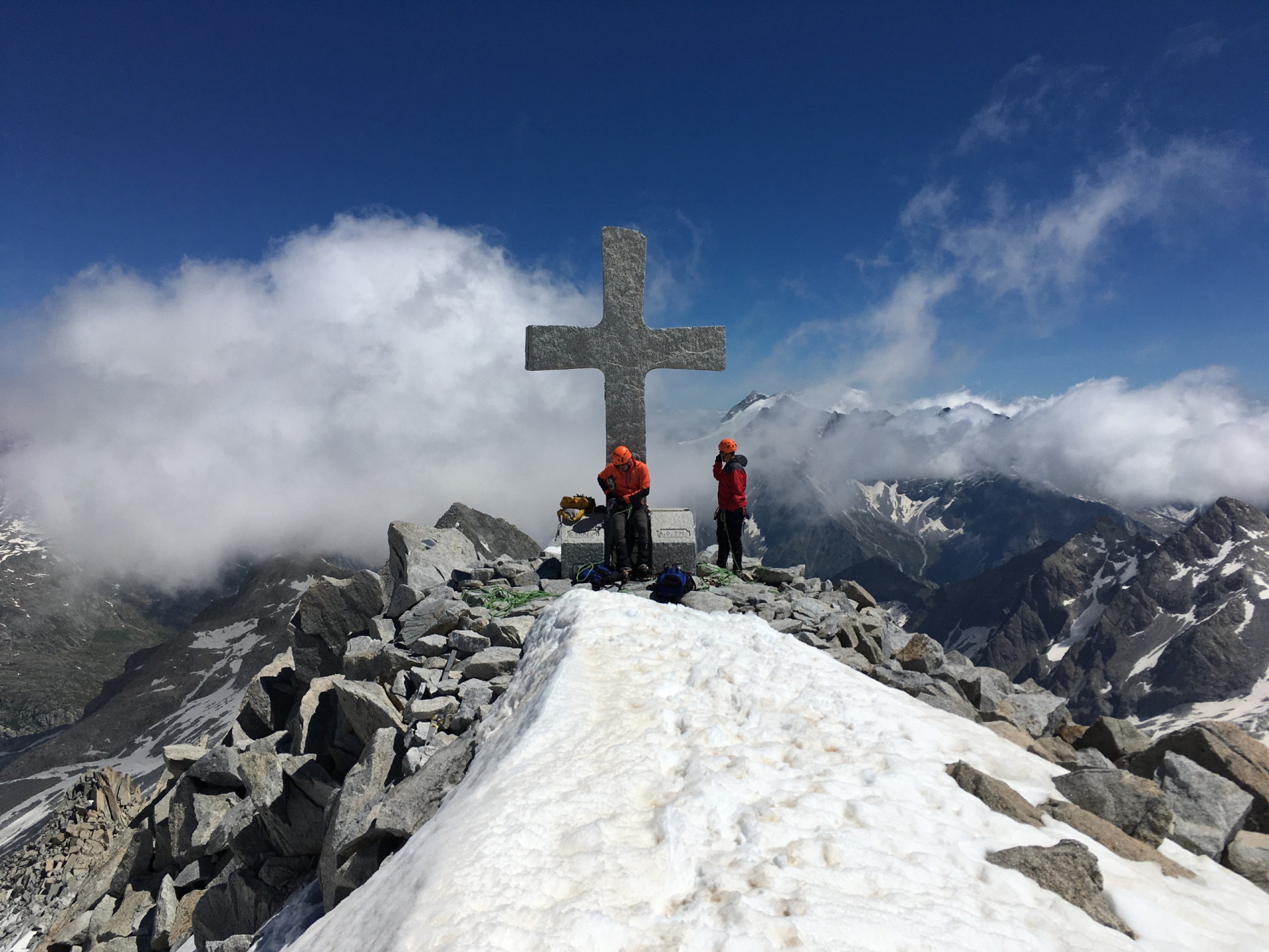 Alta Montagna nel gruppo dell'Adamello con guida alpina